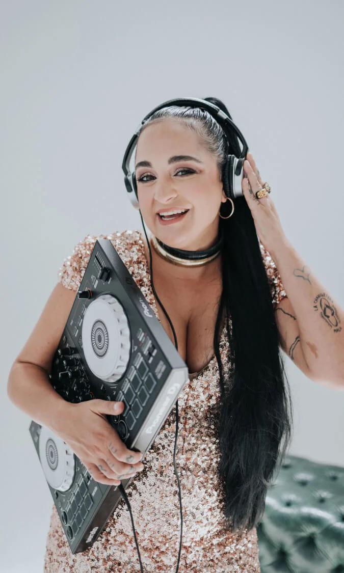 DJ Sol - Cerveceria La Tropical